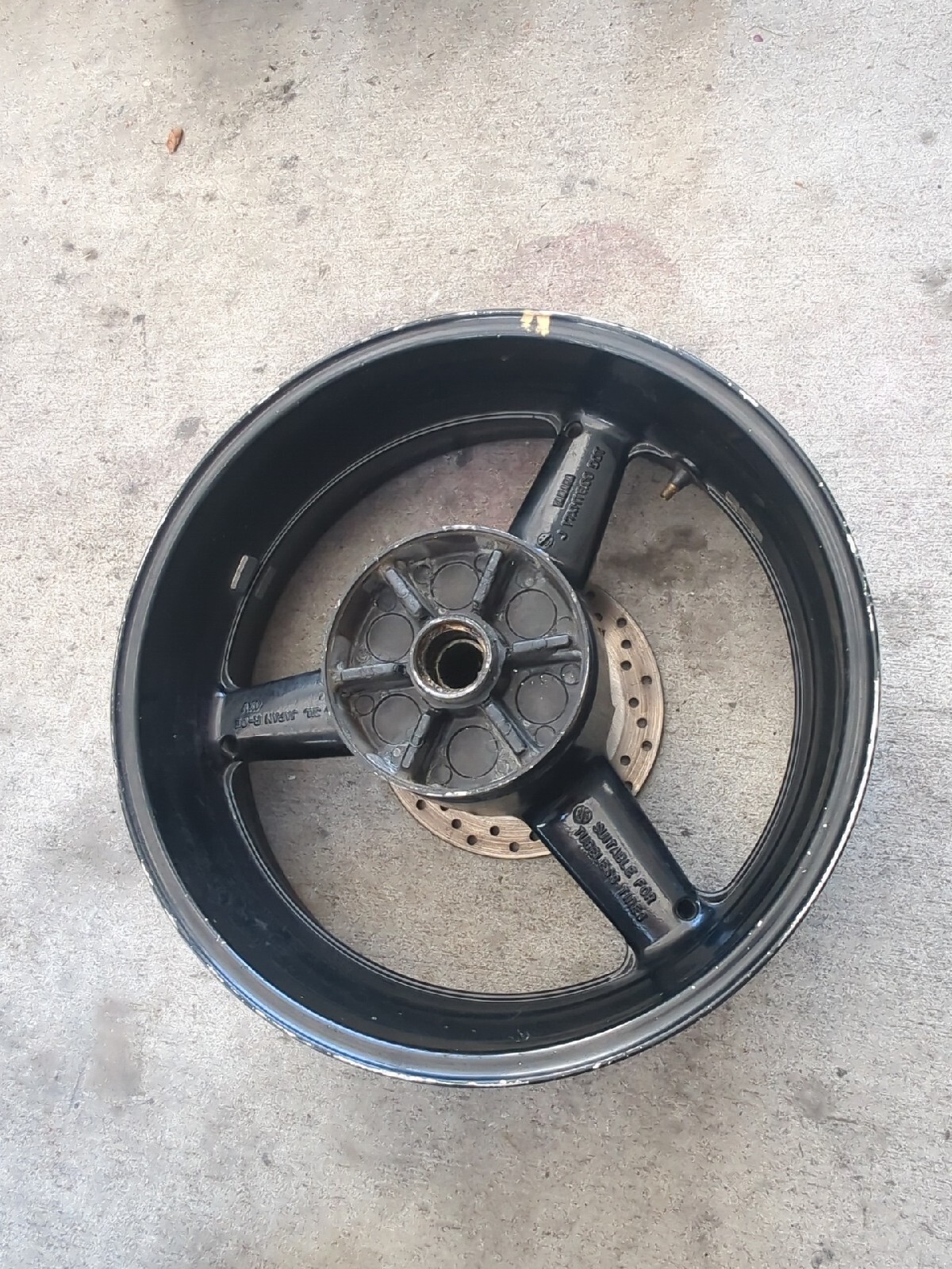 00-01 YAMAHA YZF R1 REAR WHEEL BACK RIM STRAIGHT #1012 | eBay