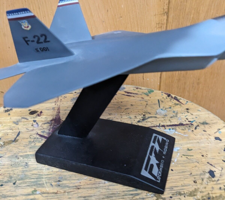F-22 Raptor 1/72 Lockheed Martin General Dynamics Plane Model w Base | eBay