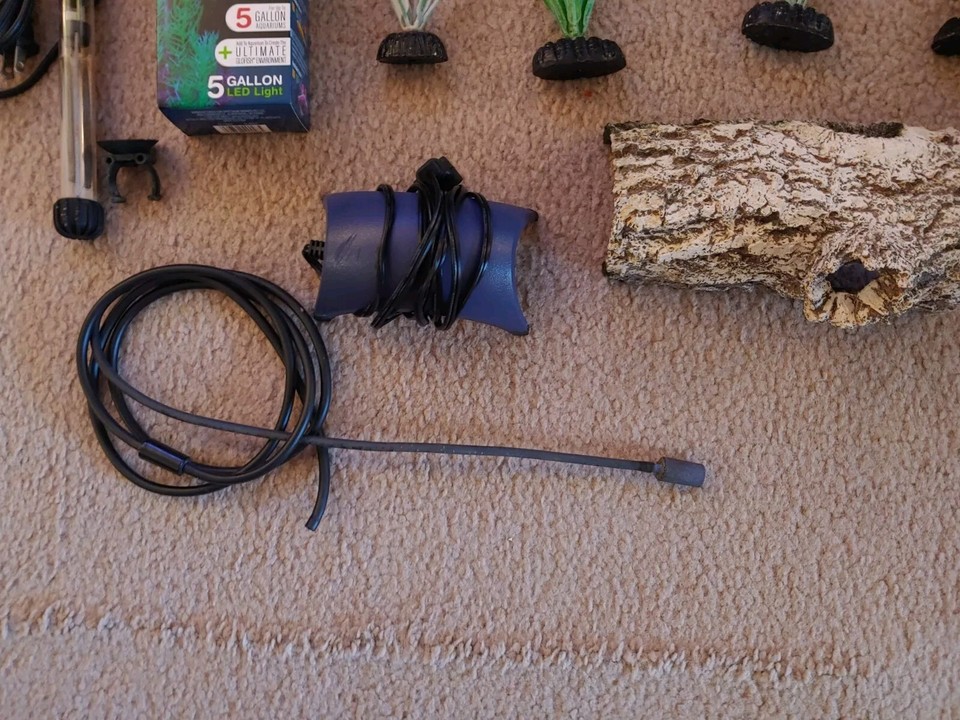 AQUEON AQUARIUM STARTER KIT 15 GALLON COLUMN see description for extras ...