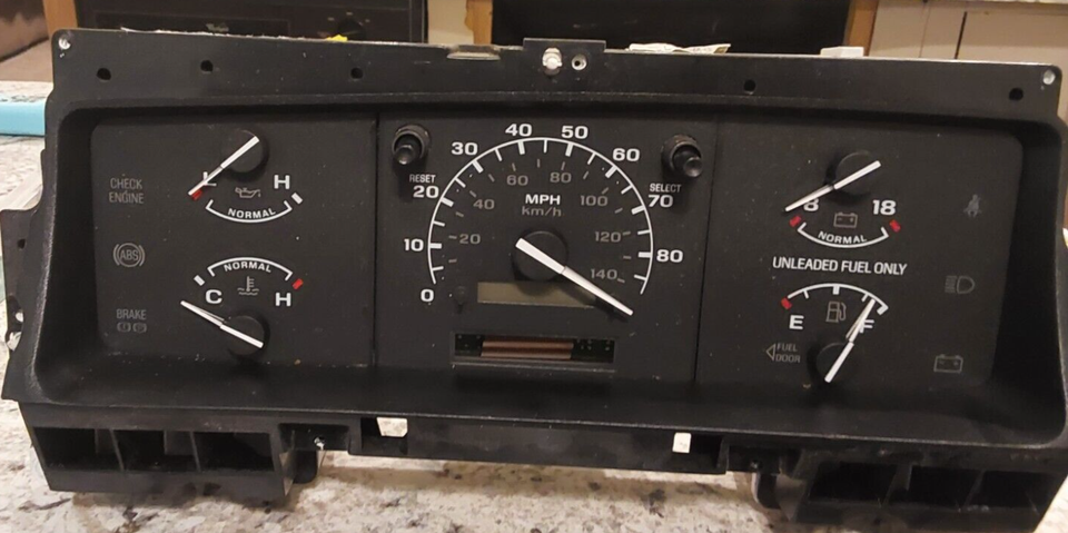 1992 - 1996 Ford Bronco f150 f250 Speedometer gauge cluster F5TF-10C956 ...