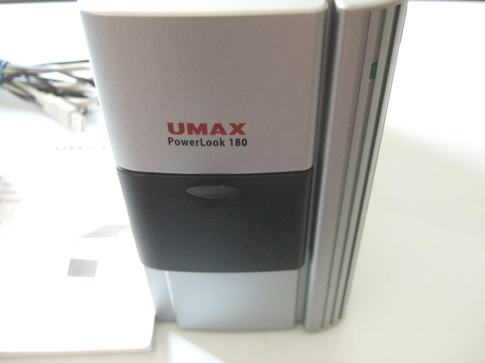 2002 UMAX POWERLOOK 180 35mm FILM SCANNER SPKG-15111 UNTESTED | eBay