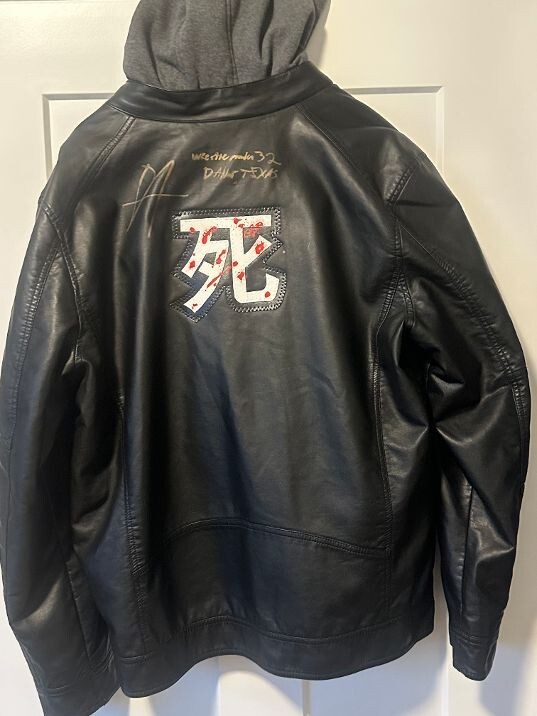 Autographed Dean Ambrose/Moxley“Wrestlemania 32 Ring Worn Jacket at AT ...