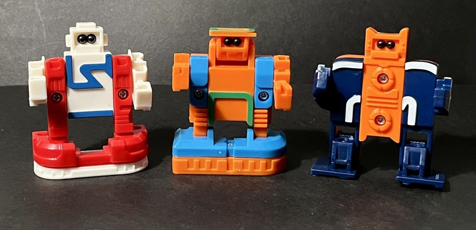 Lot Of 3 Vintage 1985 Alphabots Transformer Alphabet Robot Letter’s Q ...