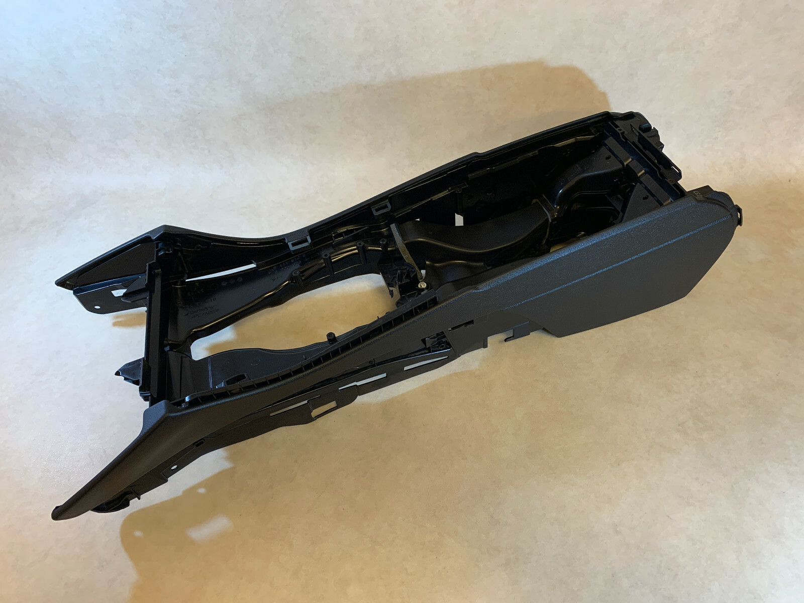 BMW 5 F10 F11 F18 GENUINE Center Console Black ARM Rest 51169288907 | eBay