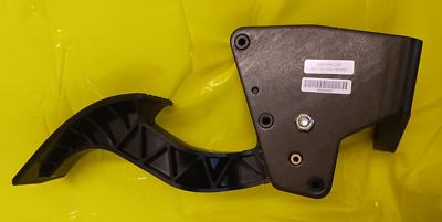 International 2594406C92 Electronic Accelerator Pedal Assembly (OEM) | eBay
