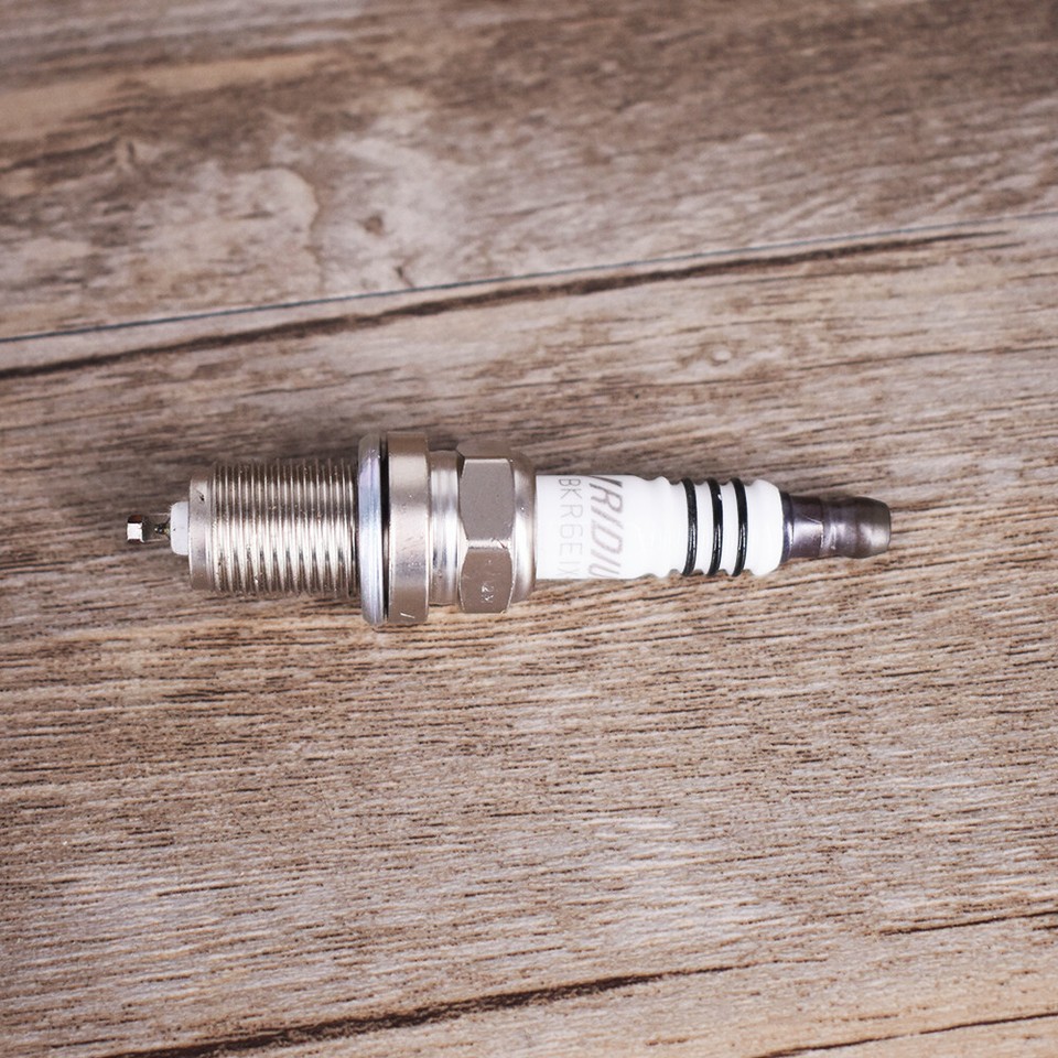4PCS BKR6EIX-11 NGK 3764 Spark Plugs Iridium IX BKR6EIX11 US FREE ...
