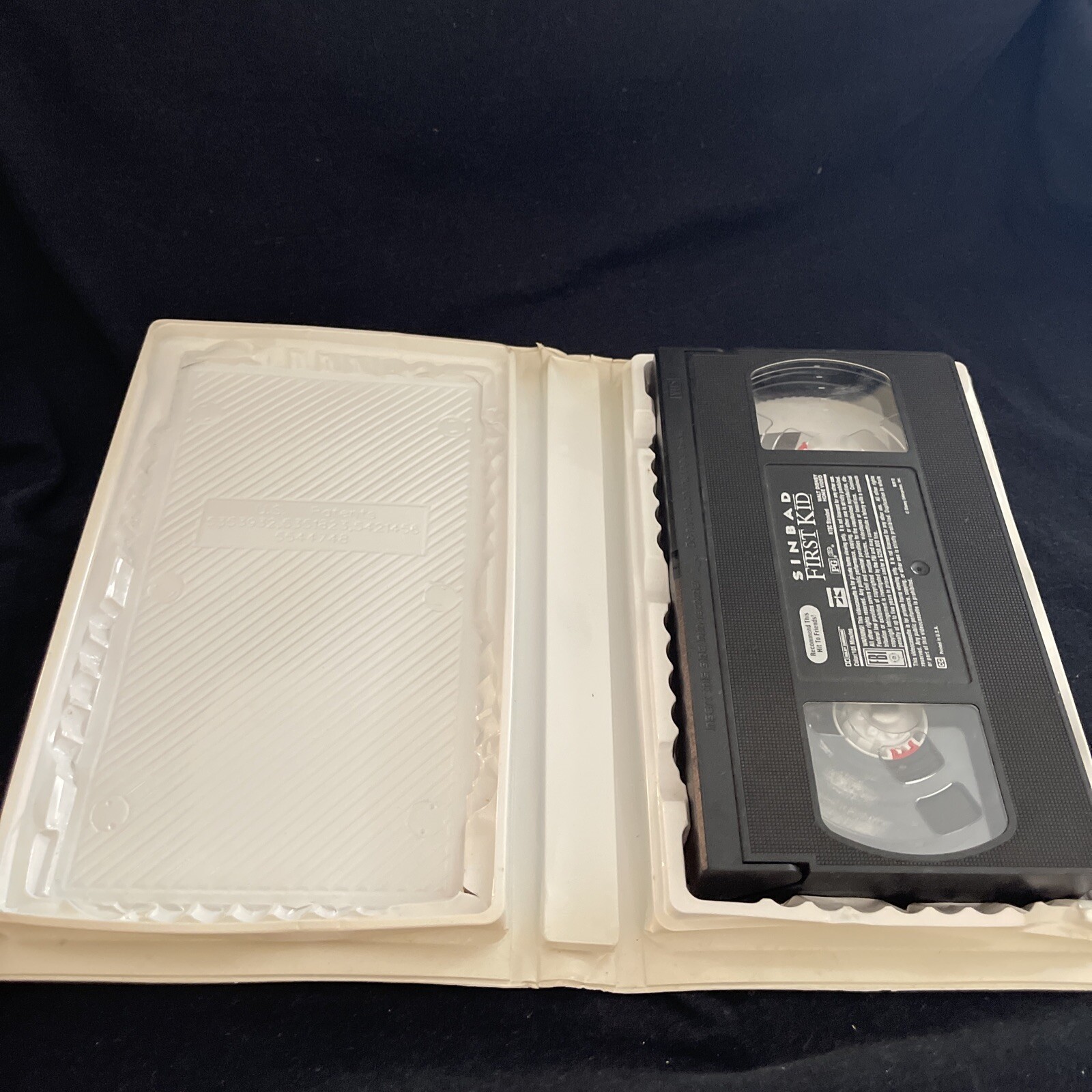 First Kid (VHS, 1997, Clam Shell) 786936043761| eBay