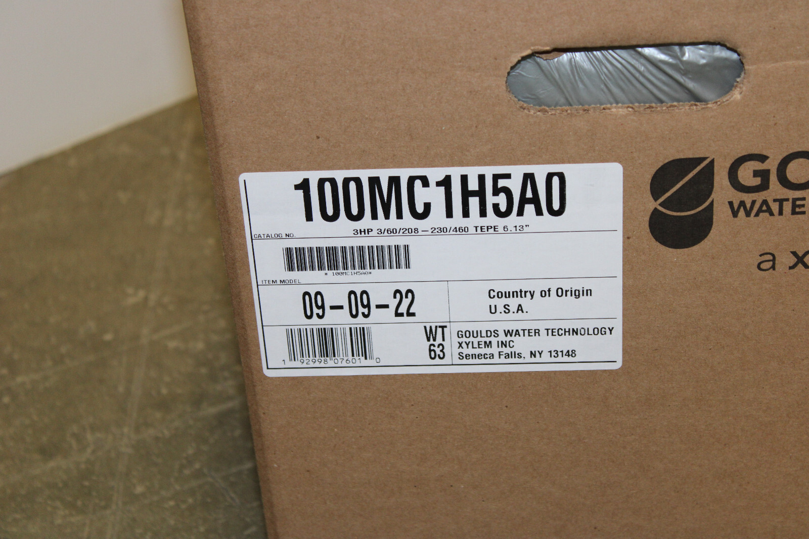 GOULDS MCC 100MC1H5A0 1X1.25-6-2P-PM PUMP NEW WITH NEW SS CONTROL PANEL ...