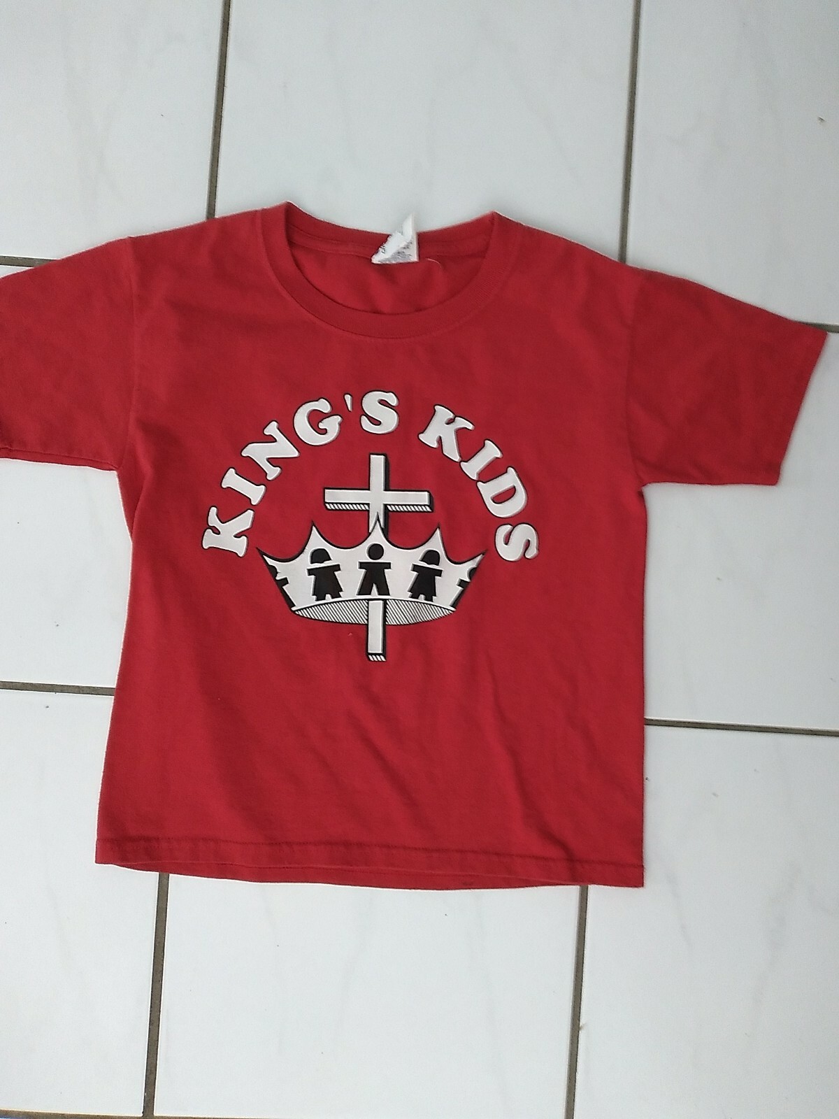Size Small Red Kings Kids Club T-shirt | eBay