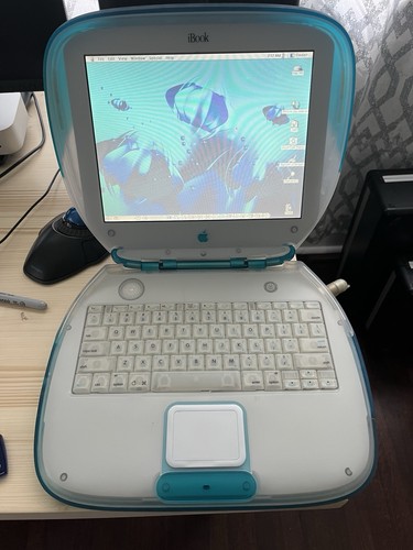Apple iBook G3 300Mhz Clamshell Blueberry Mac OS 9.2.2 - read notes on ...