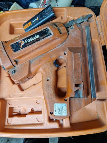 Paslode Im350 Impulse Gas And Battery Powered First Fix Framing Nail ...