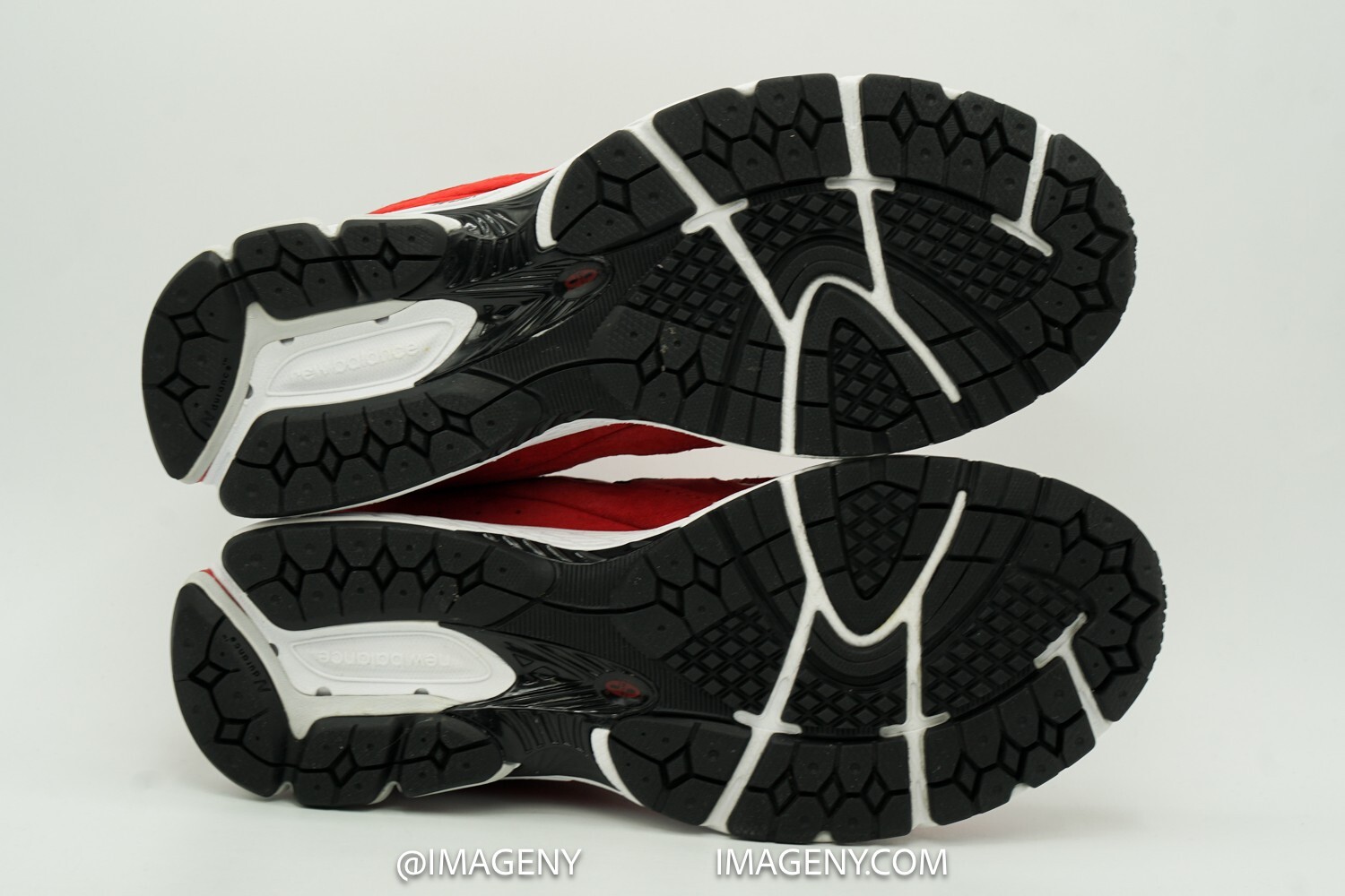 NEW BALANCE 2002R USED SIZE 9 TEAM RED BLACK M2002RDR | eBay