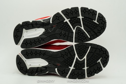 NEW BALANCE 2002R USED SIZE 9 TEAM RED BLACK M2002RDR | eBay