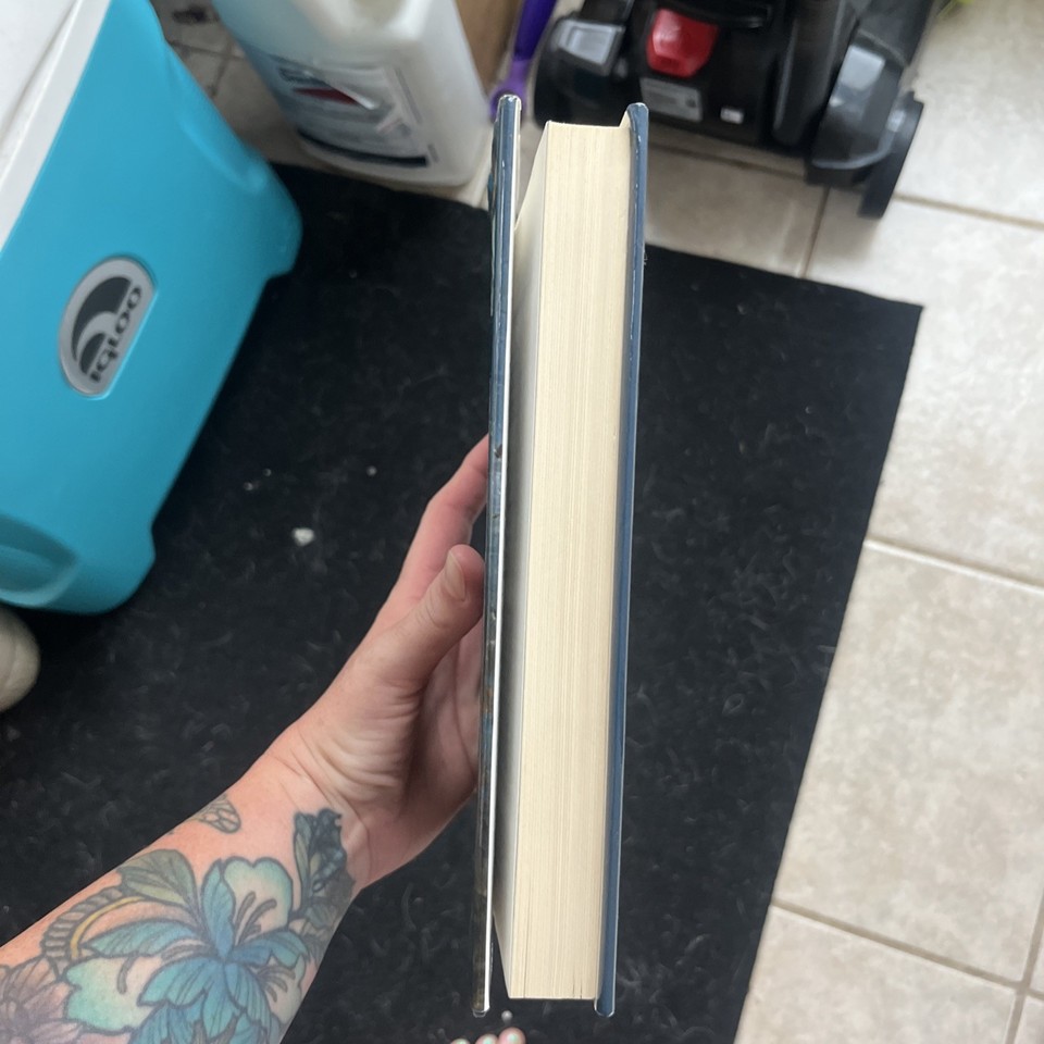 SIGNED Medium Raw- Anthony Bourdain | eBay