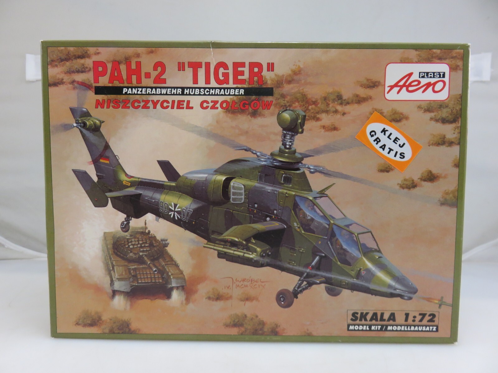 AeroPlast Eurocopter PAH-2 Tiger Anti-Tank Helicopter 1/72 Scale Model ...