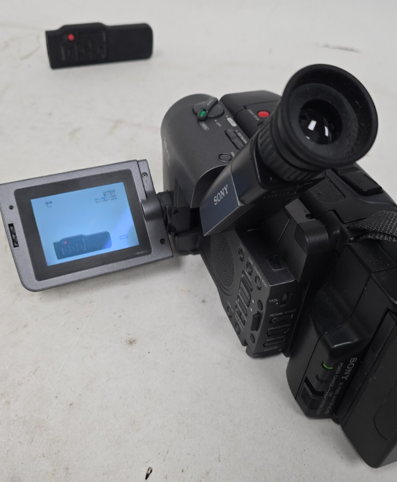 Sony CCD-TRV40 8mm Video8 Camcorder Camera VCR Player Video Tested ...