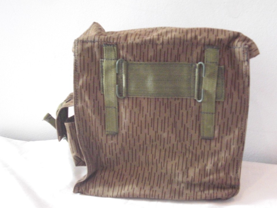 DDR NVA UTV GASMASKENTASCHE STRICHTARN | eBay