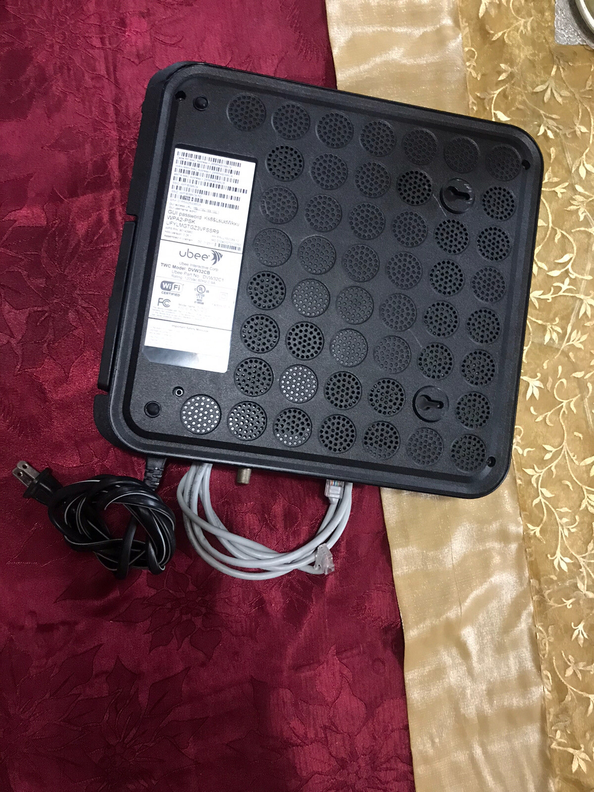 Ubee | DVW32CB | Advanced Wireless Voice Gateway Modem & Router W/O ...