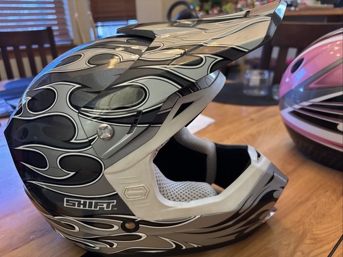 Shift Revolt Motorcycle Helmet DOT Size Youth L 51-52 cm Motocross Nice ...