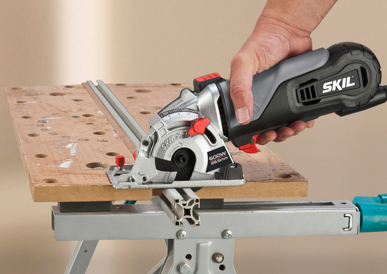 Skil Mini-Handkreissäge 5330 AA 600W 28,5mm mit Sägeblatt ...
