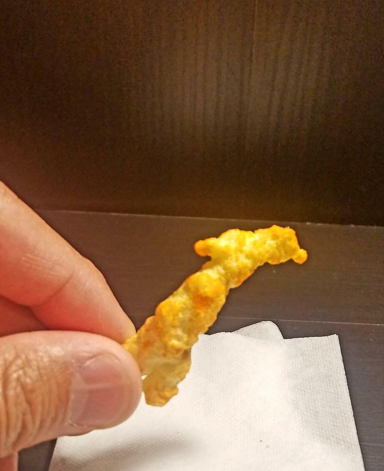 Rare Original Crunch Cheetos Shape Like Giraffe Eating Leaves | eBay