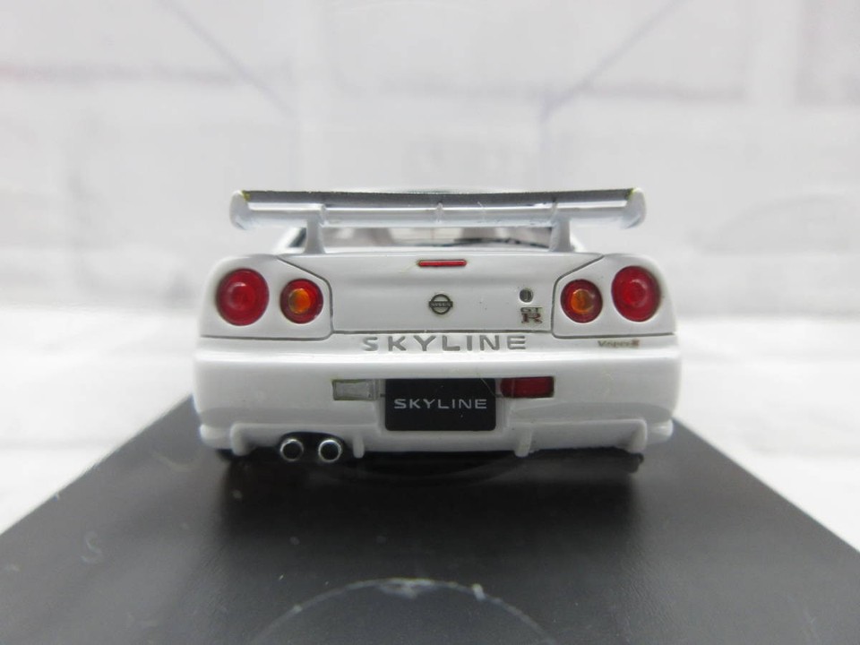 Mini car 1/43 Mark 43 MARK43 Nissan Skyline GT-R V・spec II BNR34 White ...