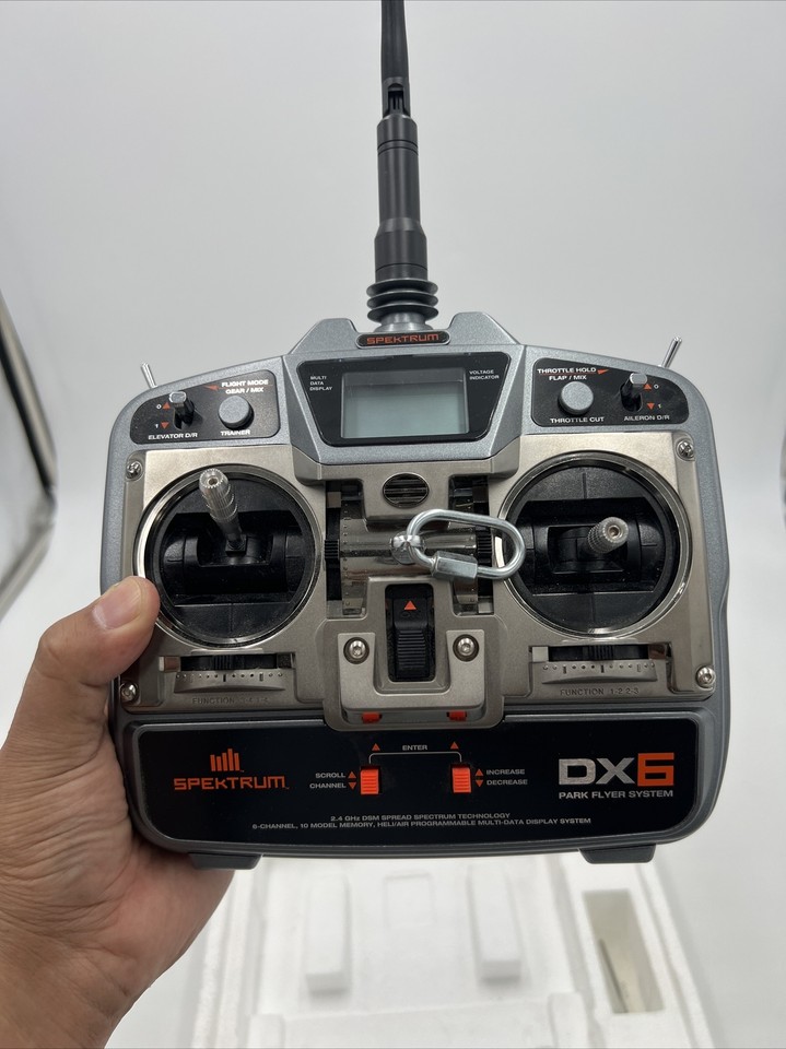 Spektrum SPM2460 DX6 2.4GHz DSM W Charger and Bind Plug | eBay