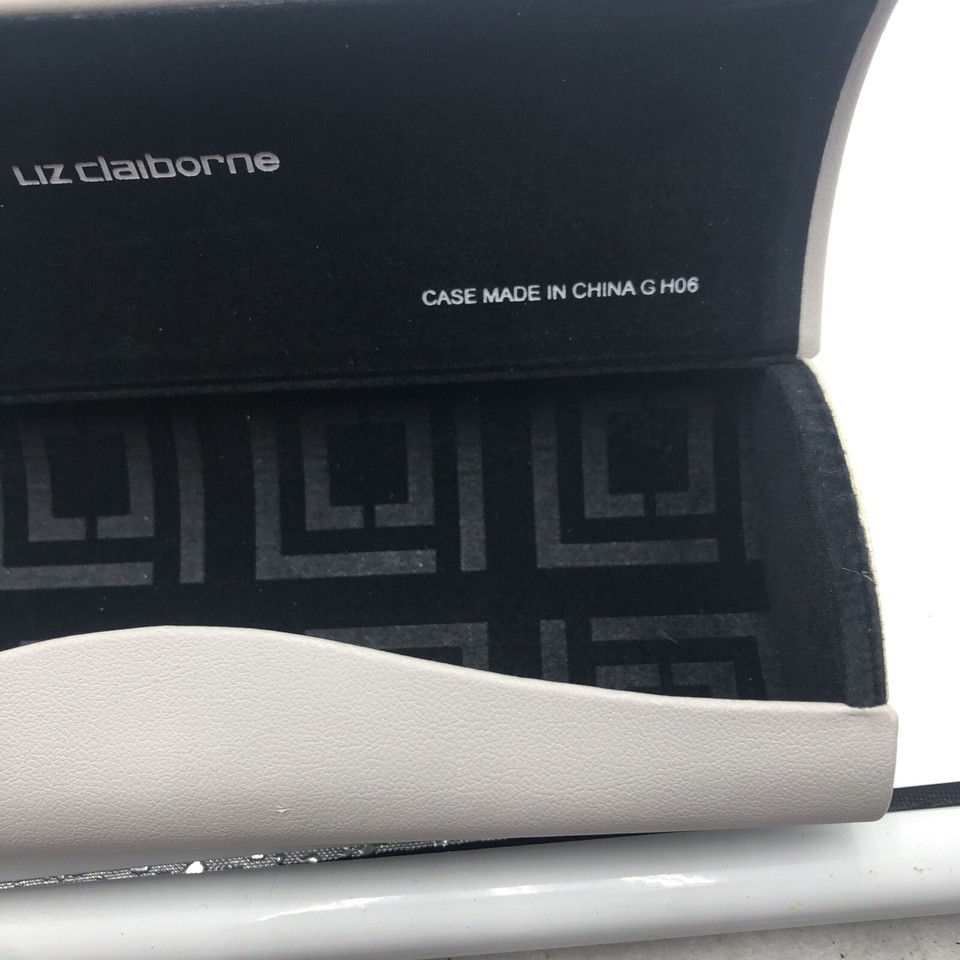 ***Liz Claiborne Eyeglass/Sunglass Hard Flip Case (White) Black Velvet ...