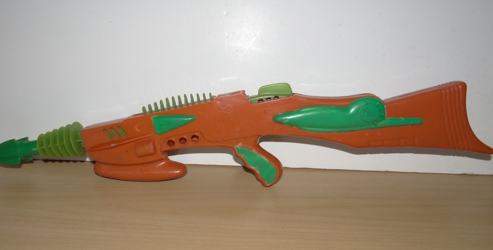 PYRO Plastic Pyrotomic Desintegrator Rifle ** SPACE GUN ** Orange ...