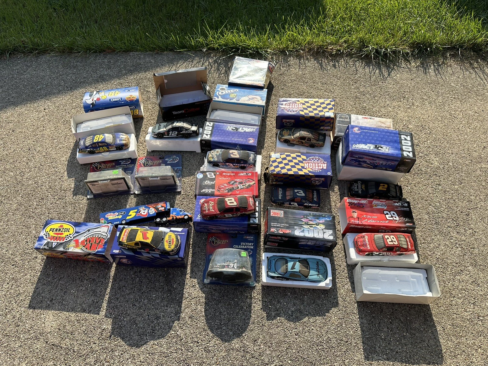 Large Lot Of Vintage NASCAR Diecast Cars And Collectibles *see ...