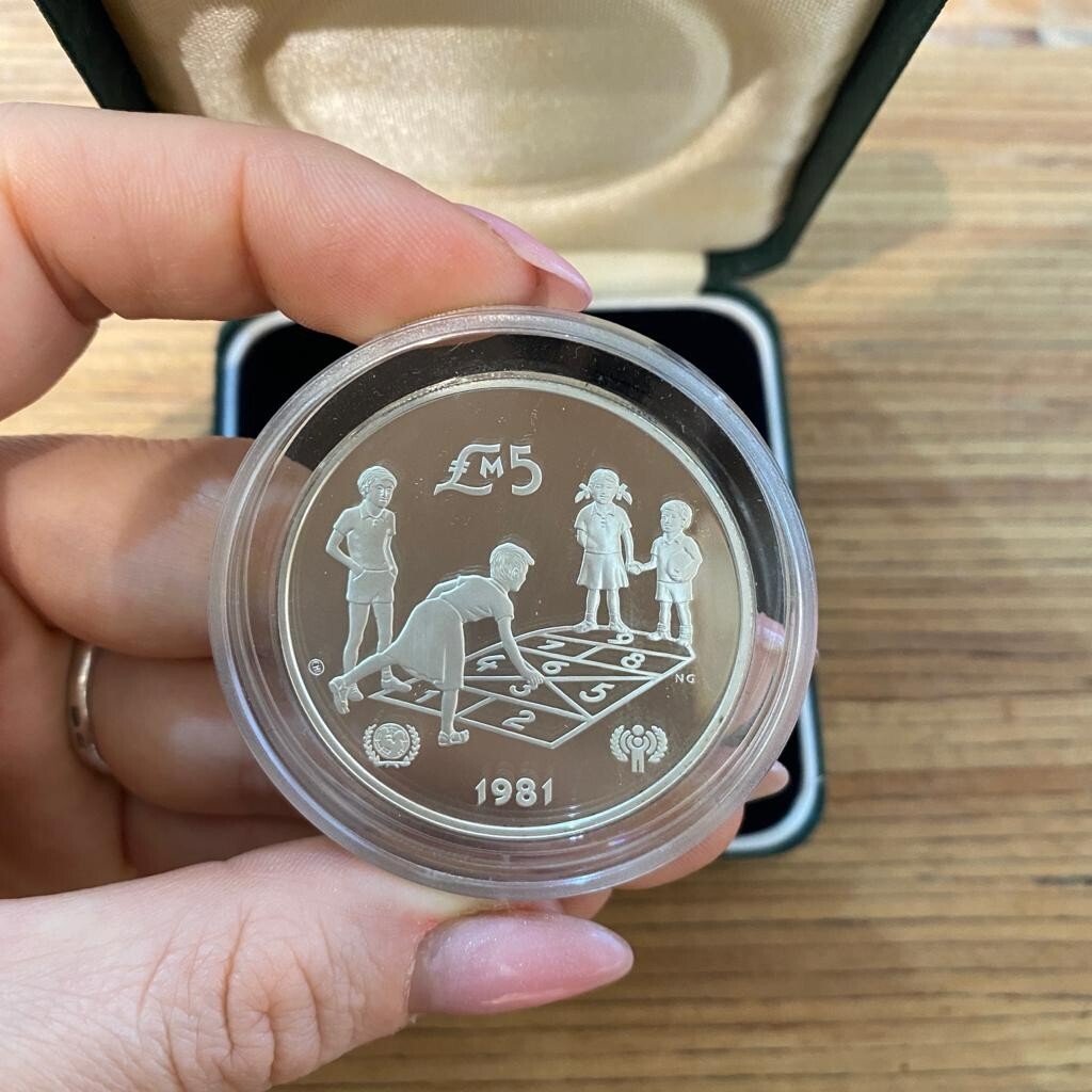 1981 Malta UNICEF Lira Maltese 5LM Silver Proof Commemorative Coin Box ...