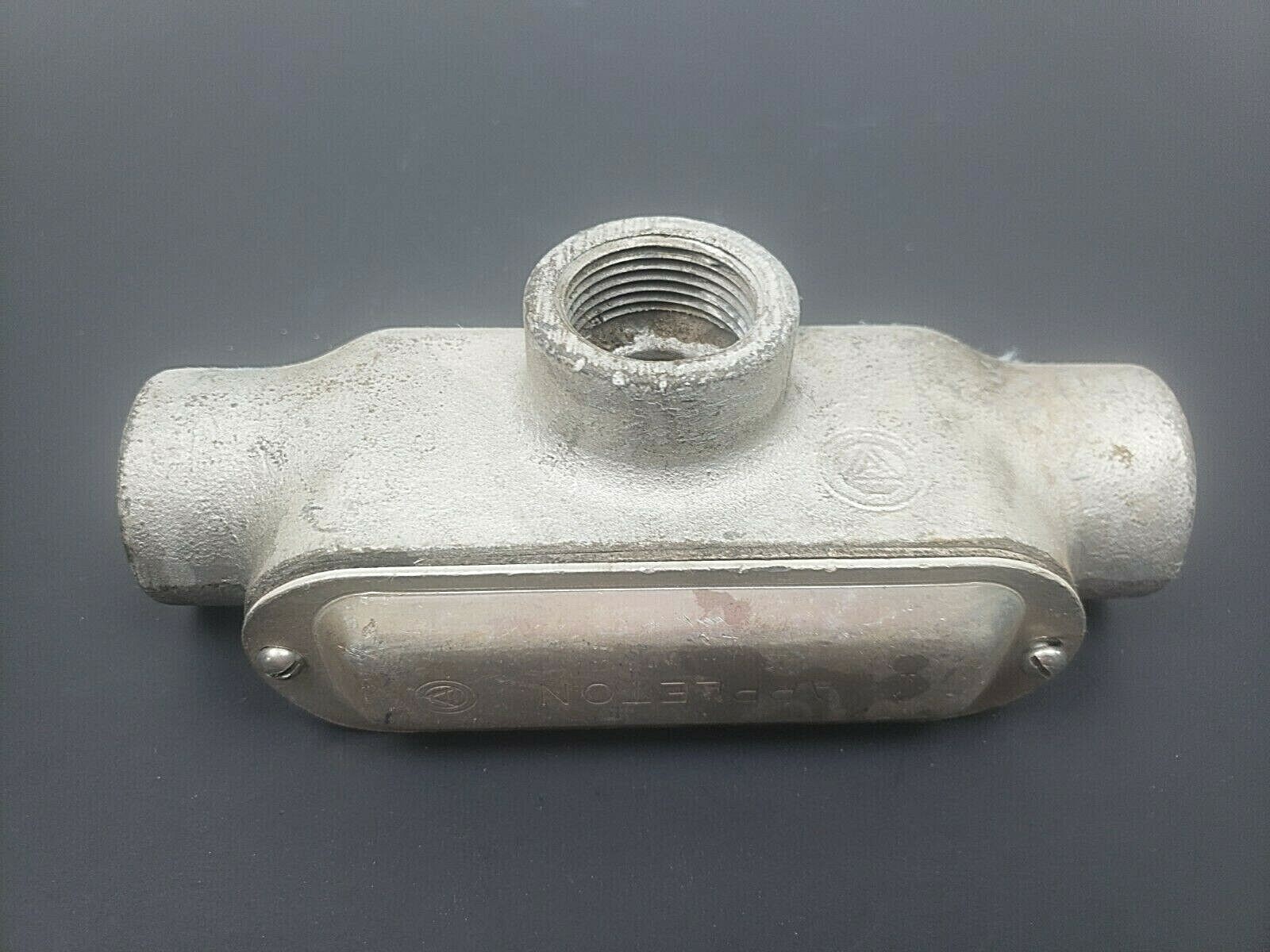 Appleton UNILET Conduit 1 T Form 35 With Cover for sale online | eBay