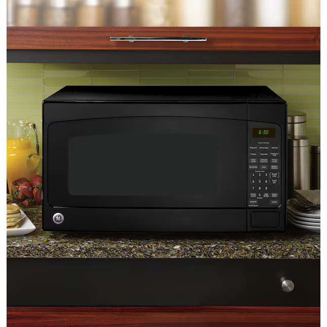 GE 2-cu ft 1200 -Watt Countertop Microwave MODEL# JES2051DNBB ITEM ...