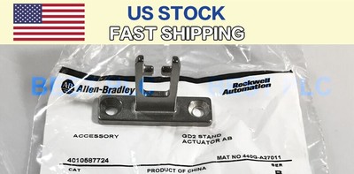 5PCS New Factory Sealed Allen-Bradley 440G-A27011 440GA27011 Safety ...