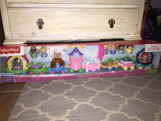 Fisher Little People Disney Princess Parade 8 Car Train for sale online ...
