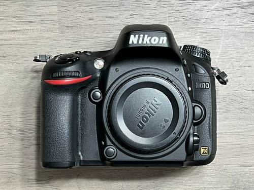 Nikon D610 24.2MP DSLR Camera Body 5124 Shutter Count and MB-D14 Grip ...