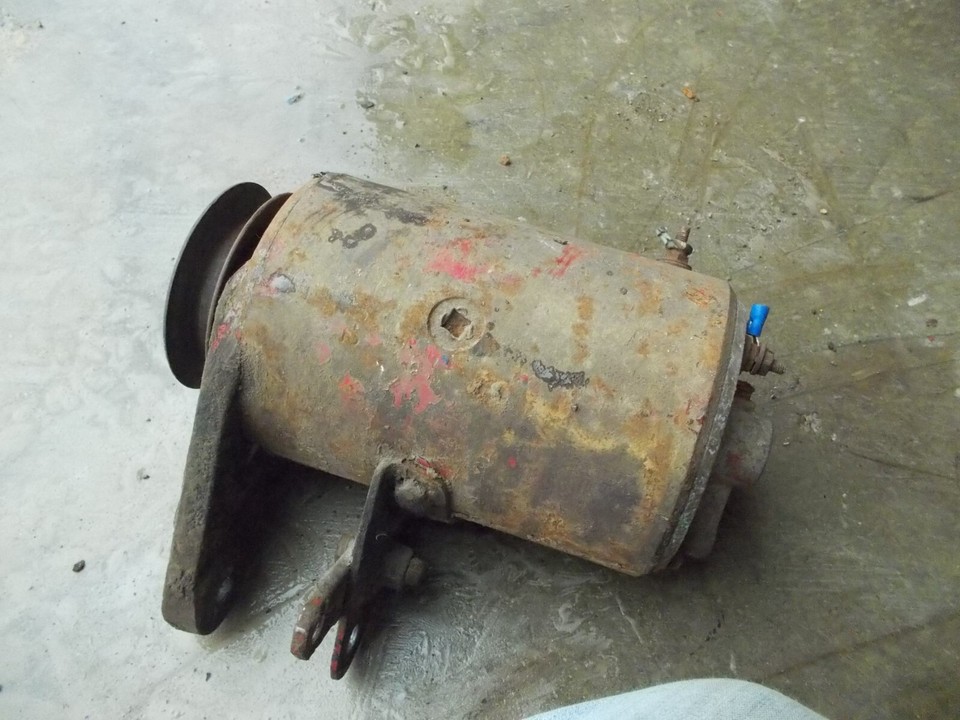 Universal Tractor NON WORKING 6V generator w/ drive pulley Ford 8N | eBay