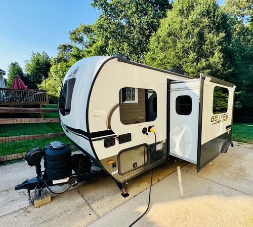 GeoPro 20BHS Travel Trailer with Awning, With Antisway bar, Solar ...
