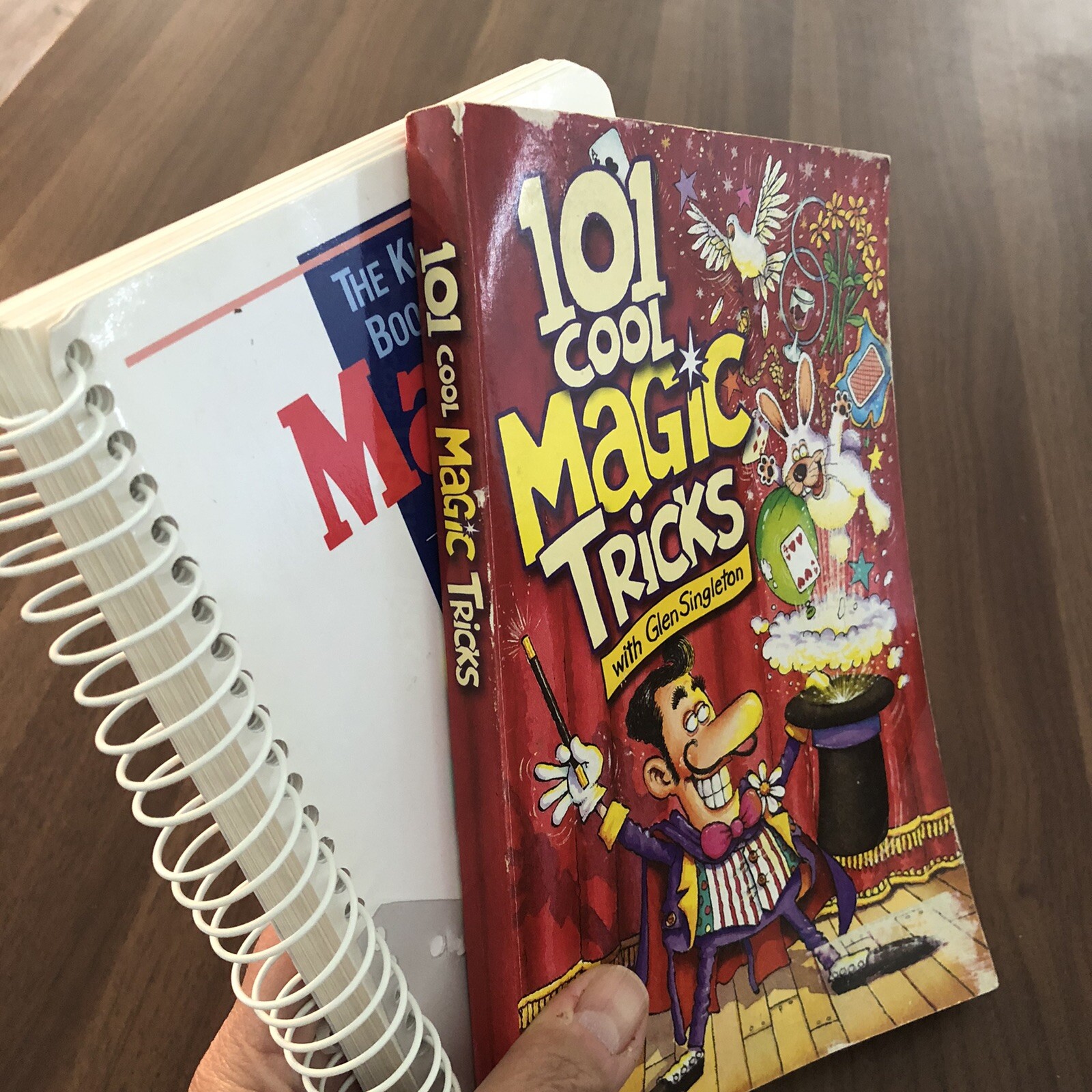 Lot of 2: 101 Cool Magic Tricks BARB WHITER + Klutz Book Of Magic JOHN ...