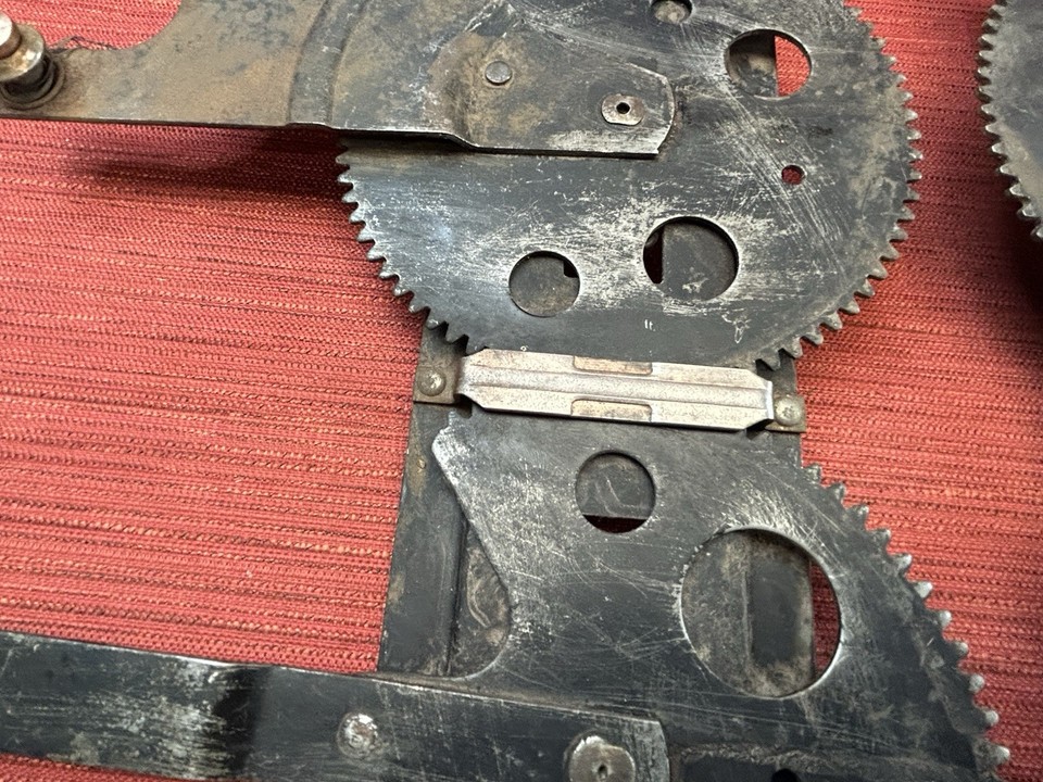 1934 Ford coupe, 1935-1936, 2 door sedan rear quarter window regulators ...