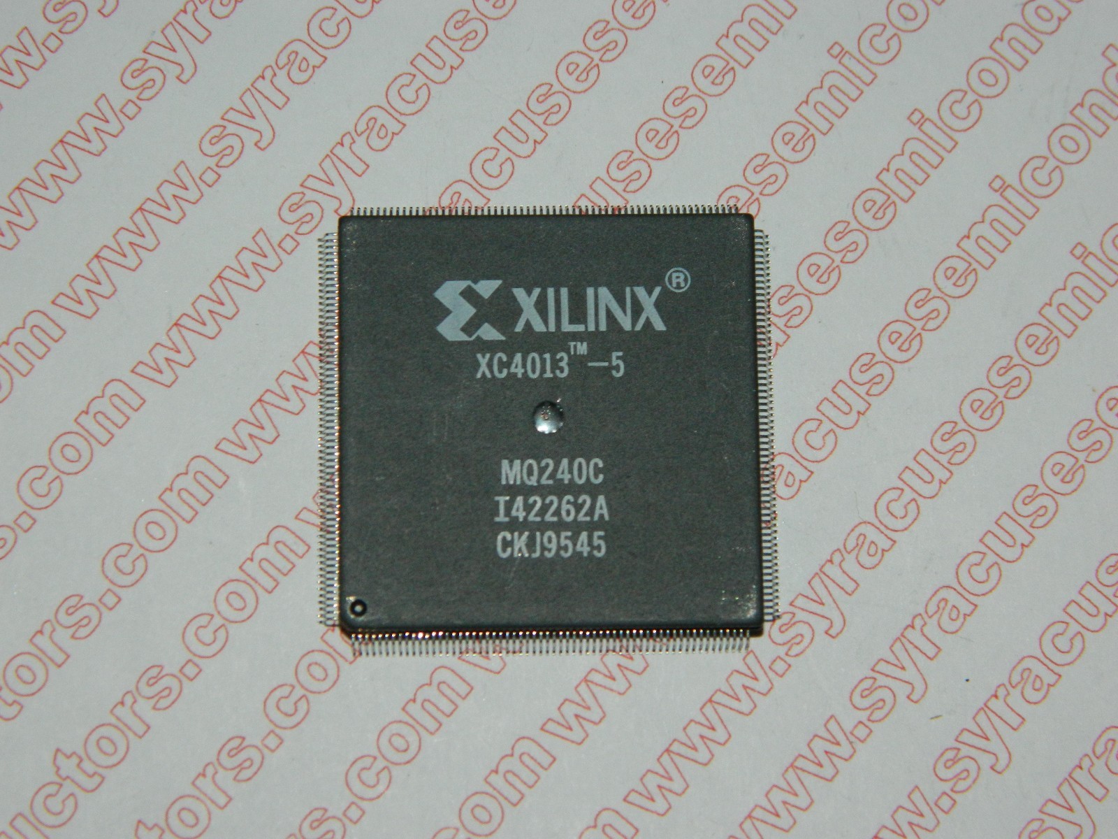 XC4013MQ240C / XC4013 / Xilinx IC | eBay