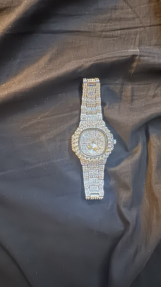 VVS MOISSANITE FULL ICE DATE SPECIAL MINUTE HAND ICED OUT DIAMOND WATCH ...
