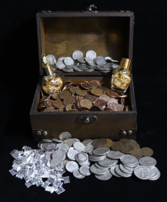 US Coin Lots - Rare US Coins - PACKED INSIDE A CHEST - GREAT GIFT (SM ...