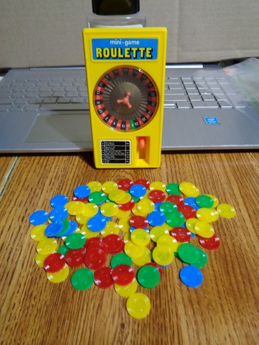 Vintage Roulette Game Handheld W/CHIPS Mini-mate 1976 | eBay