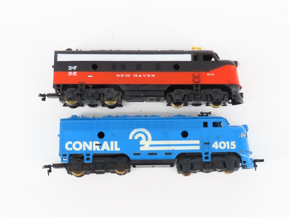 LOT of 8 HO Mantua/TYCO/Athearn NH/CR/MILW/CBQ F Unit Diesel Locos DOES ...