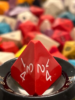 Vtg Gamescience d4 opaque red w/ fresh white rpg d&d dice 120723@ | eBay