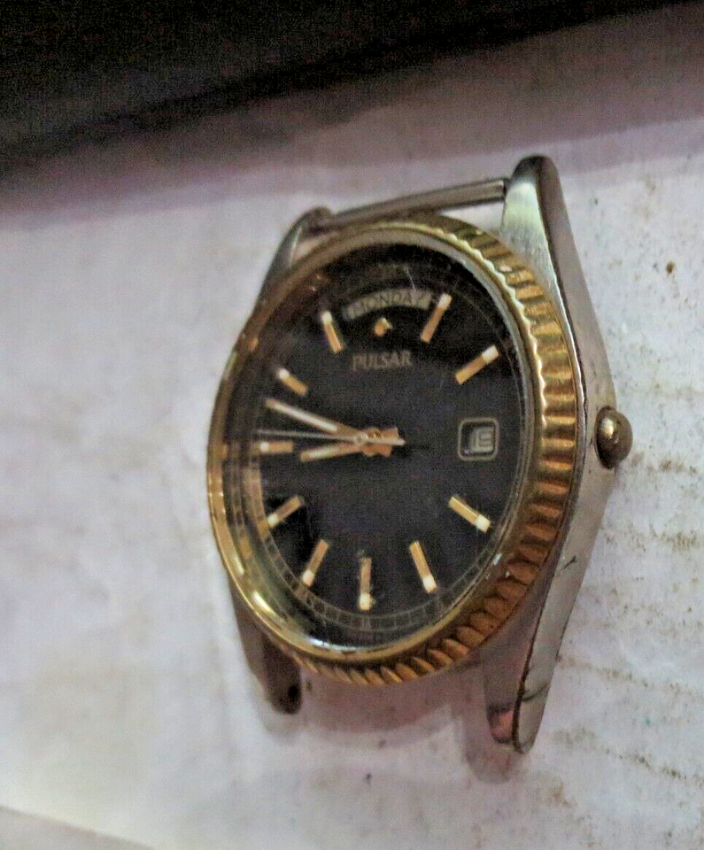 SEIKO MEN'S PULSAR PRESIDENT FLUTED BEZEL BLACK DIAL DATE WATCH V744 ...