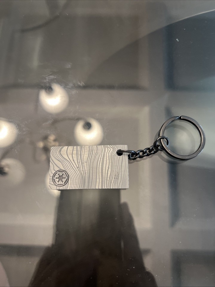 LEGO Star Wars Mandalorian Beskar Metal Keychain 5007403 VIP Exclusive ...