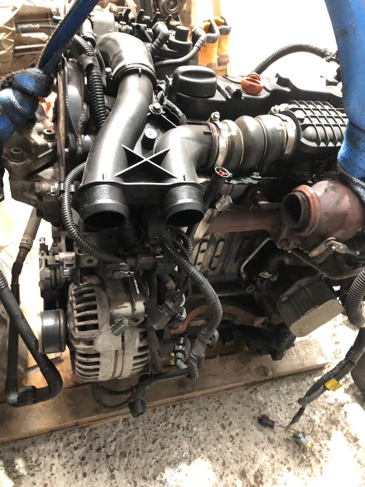 Peugeot Partner Tepee Engine DV6DTED 9HP 1560cc Diesel Manual 2015 MPV ...