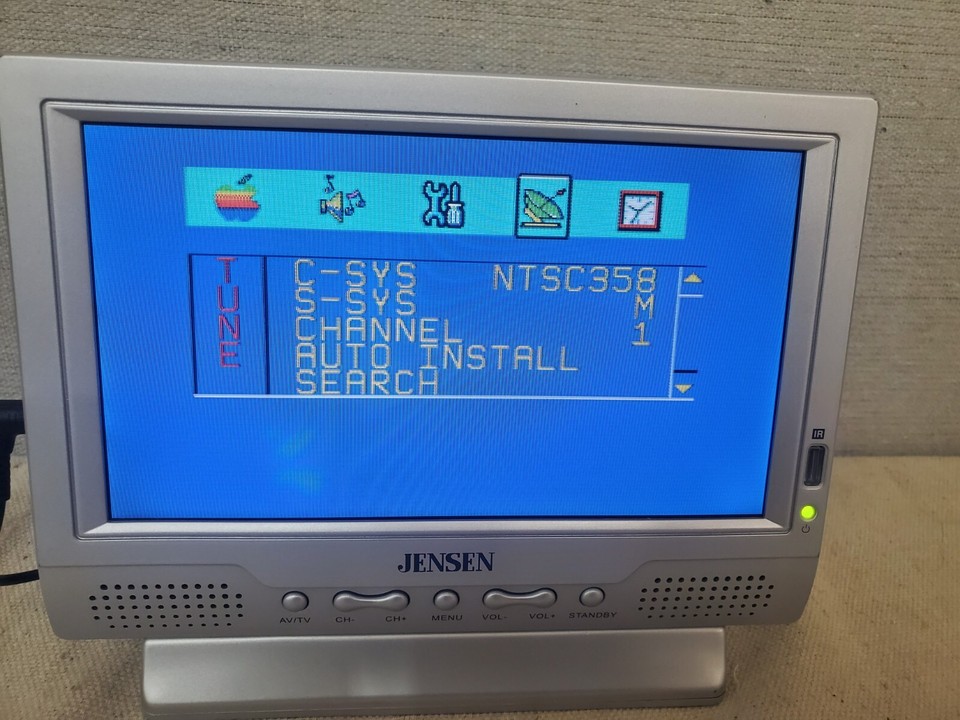 Jensen 7" TFT LCD Color TV w Dock Remote & Manual. JTFT-700 | eBay
